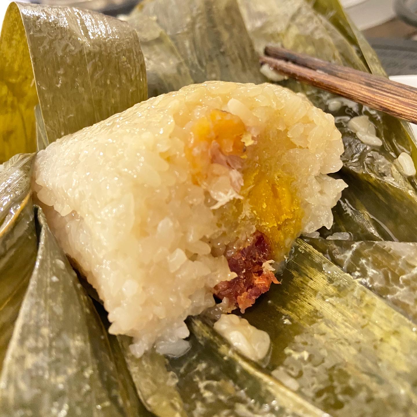 "What did the Chinese tamale say to the Mexican zong?" - empty bamboo girl